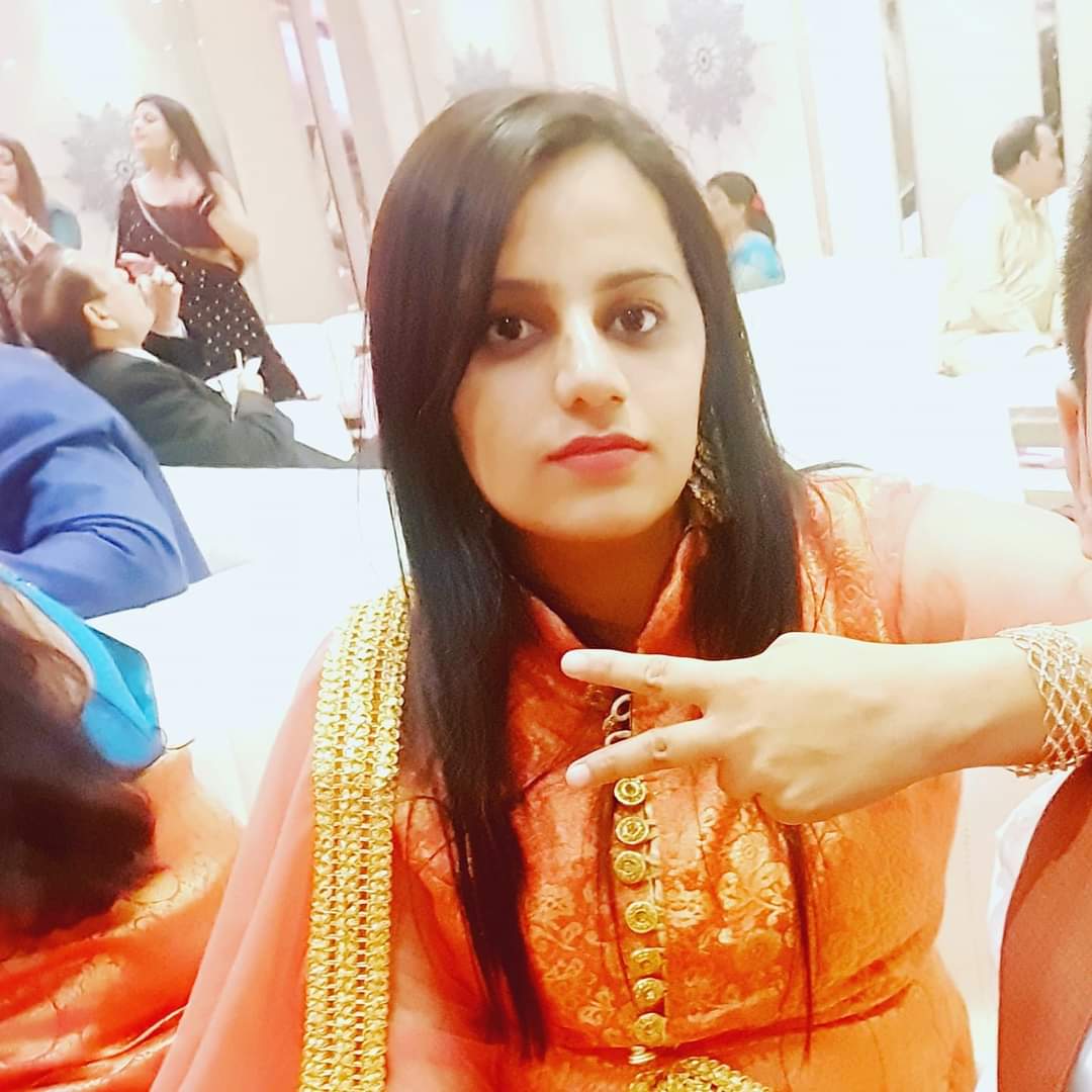 सायबर जगतात इतिहास रचणारी कामाक्षी शर्मा आहे तरी कोण? तिच्यावर बनणार ...